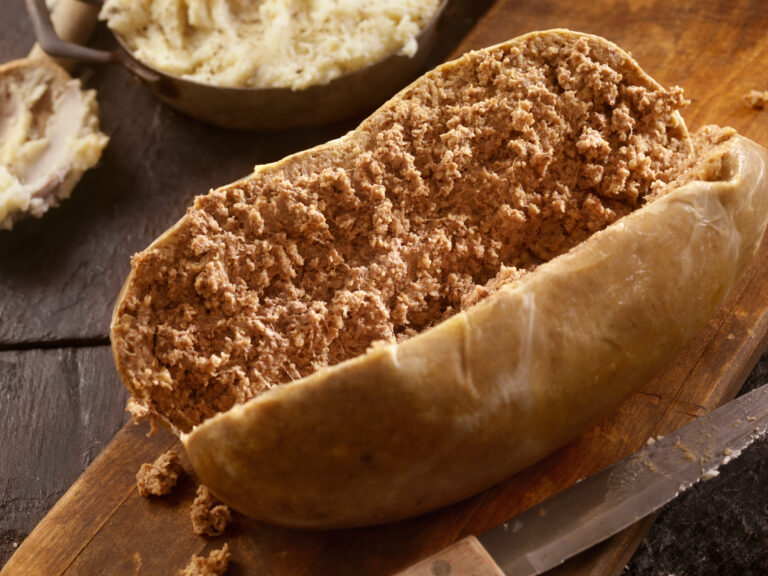 Weird Foods People Were Eating During the Victorian Era