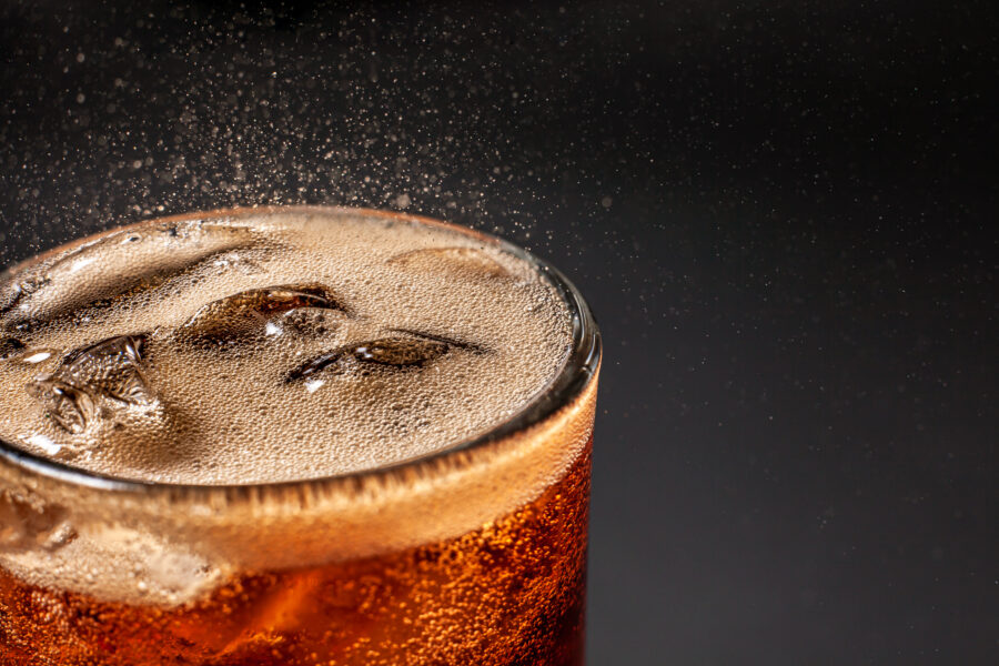 Coke Zero vs Diet Coke: What's The Difference? - So Yummy - Video ...