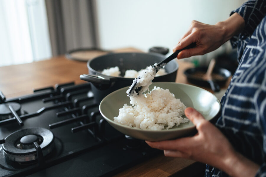 How to Reheat Rice Perfectly Every Time - So Yummy - Video Recipes ...