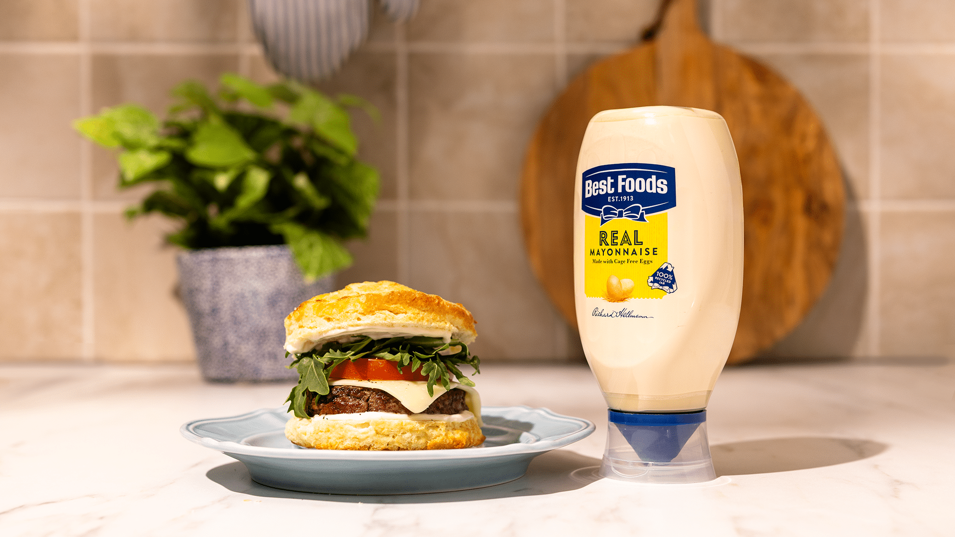 Best Foods Tennessee Biscuit Burger - So Yummy - Video Recipes, Easy ...