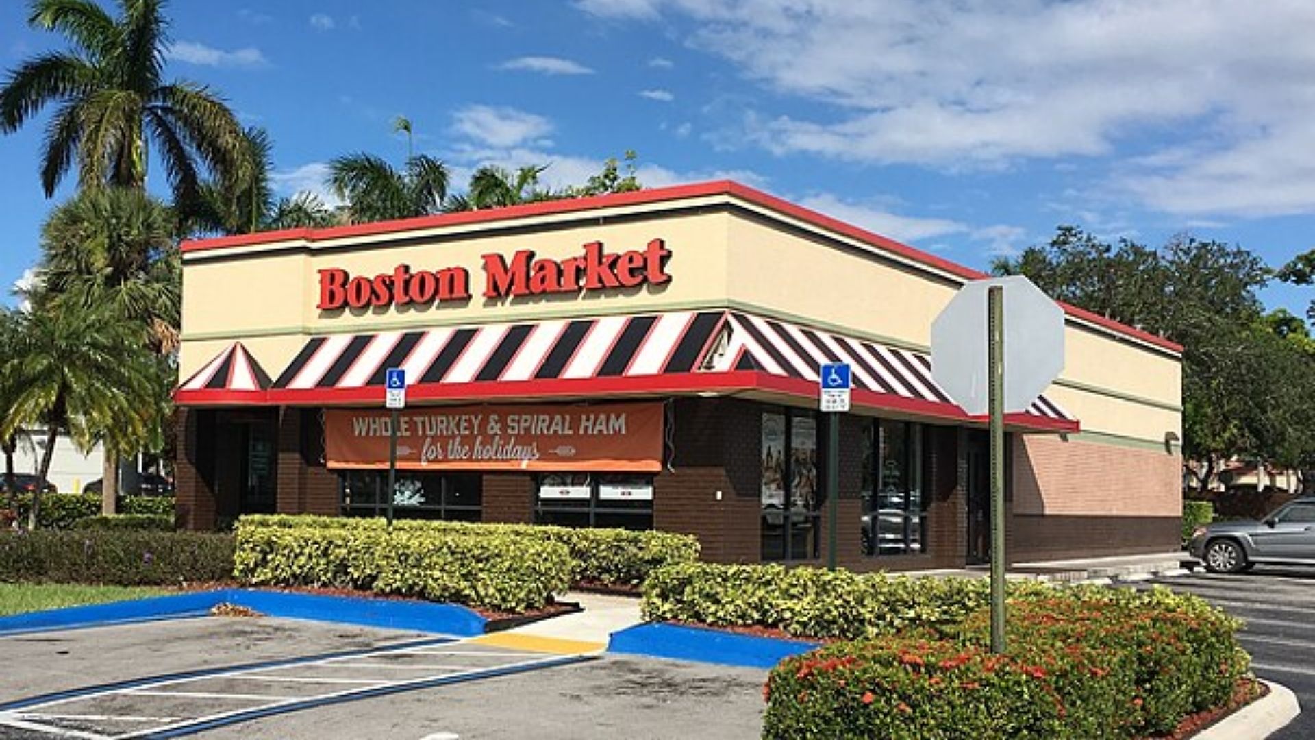 Iconic Fast Food Chain Struggles to Stay Open as Sales Slide - So Yummy ...