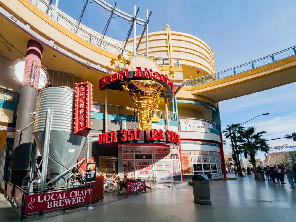 One of Las Vegas’ Most Controversial Restaurants Has Closed After 15 ...