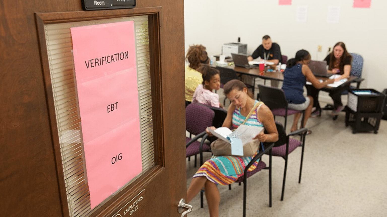 New Federal Budget Rules Arrive as Texas SNAP Enrollment Drops by ...