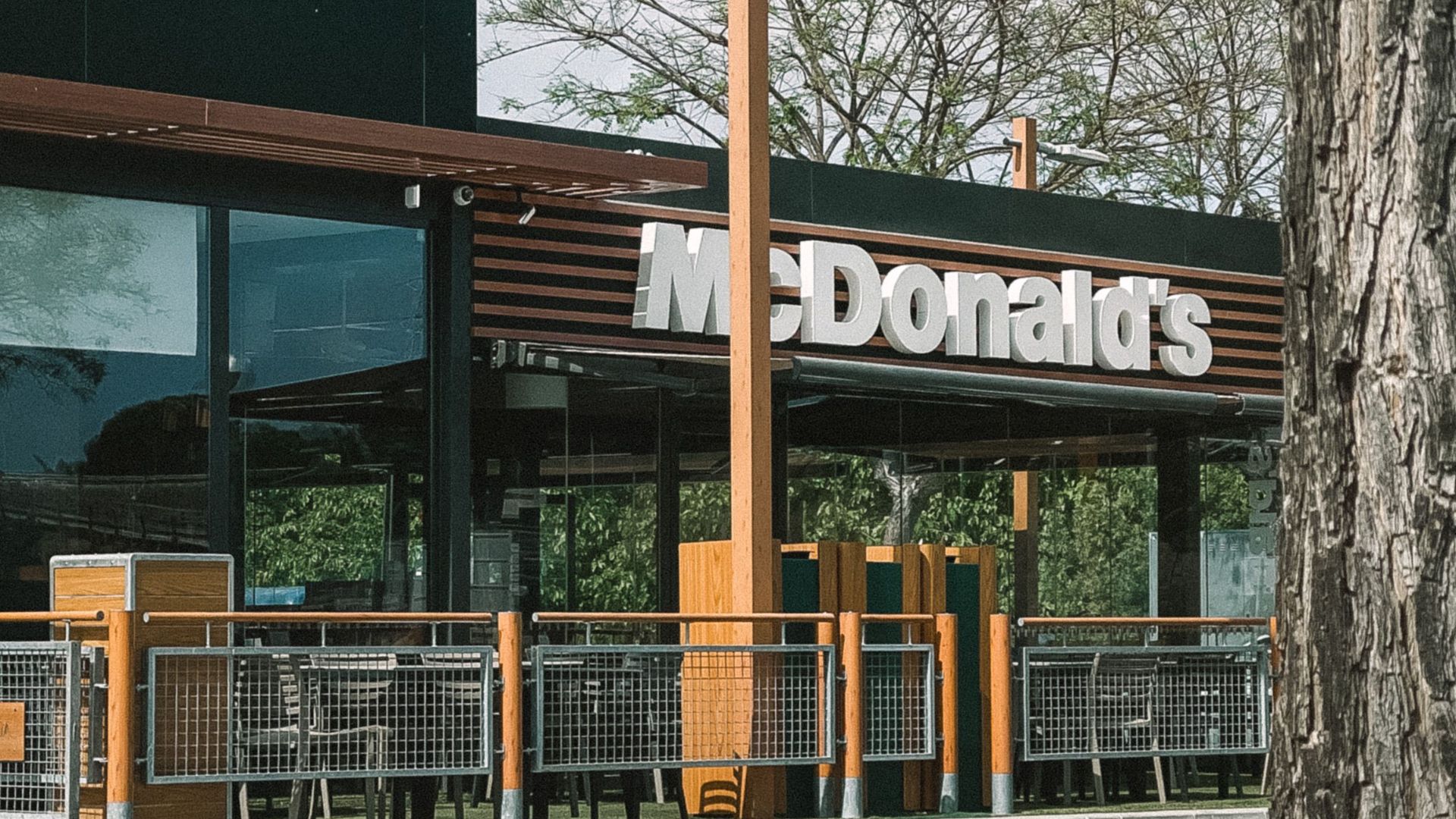 McDonald's Is Rethinking the Fast-Food Experience With These New ...